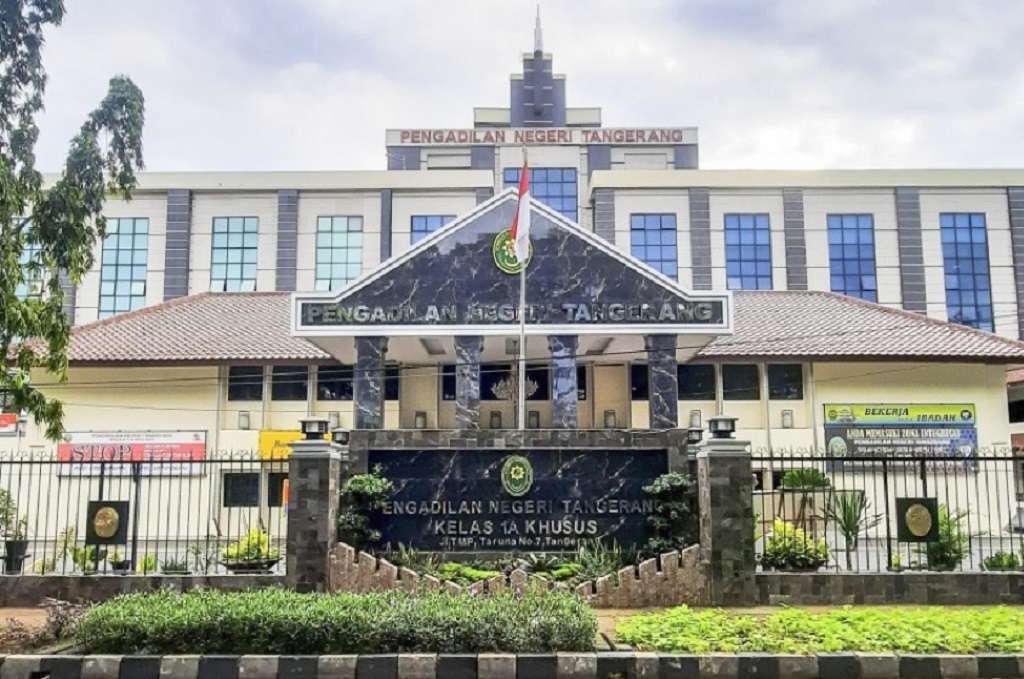 KASIHAN HAKIMNYA, LAGI-LAGI PENGADILAN NEGERI MENGESAHKAN PERKAWINAN ...